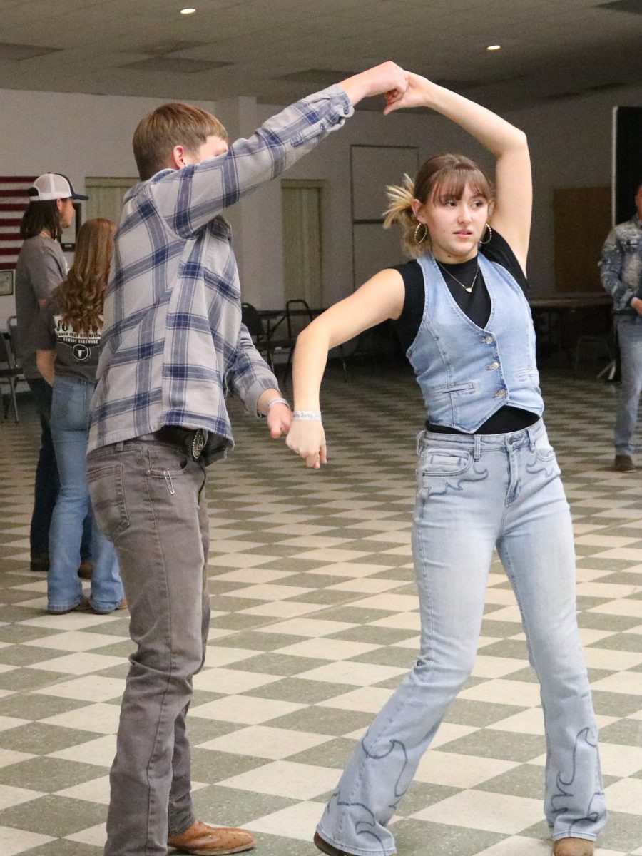Kudzu Country Swing Brings Swing Dancing Nights To Trenton – Dade ...