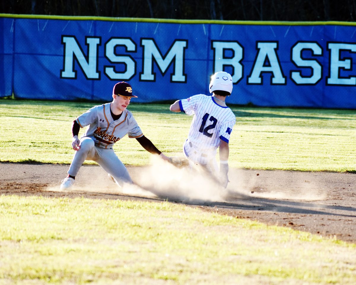 Wolverines Open Region Play Against Eagles – Dade County Sentinel